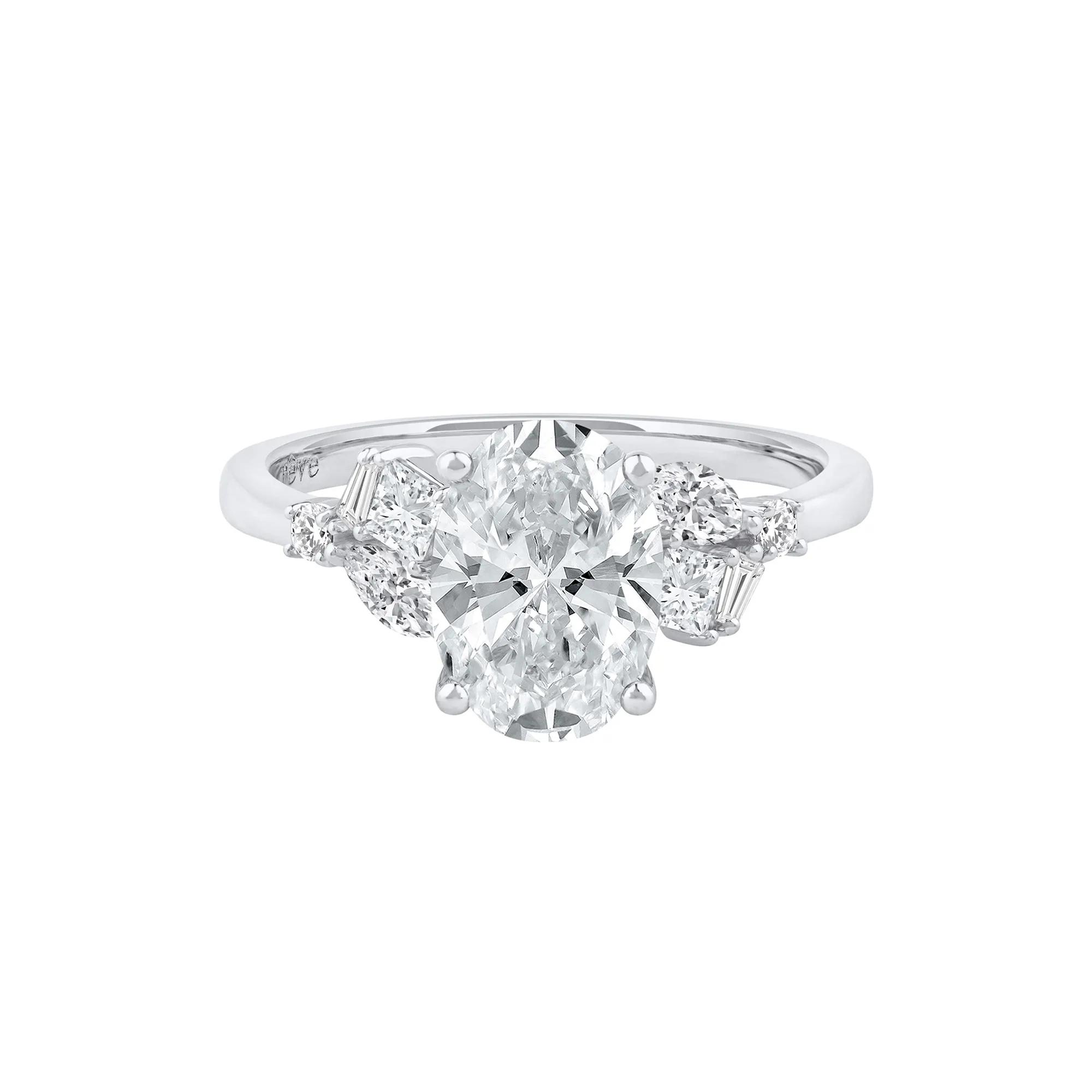 rêve Nora Lab Grown Diamond Engagement Ring