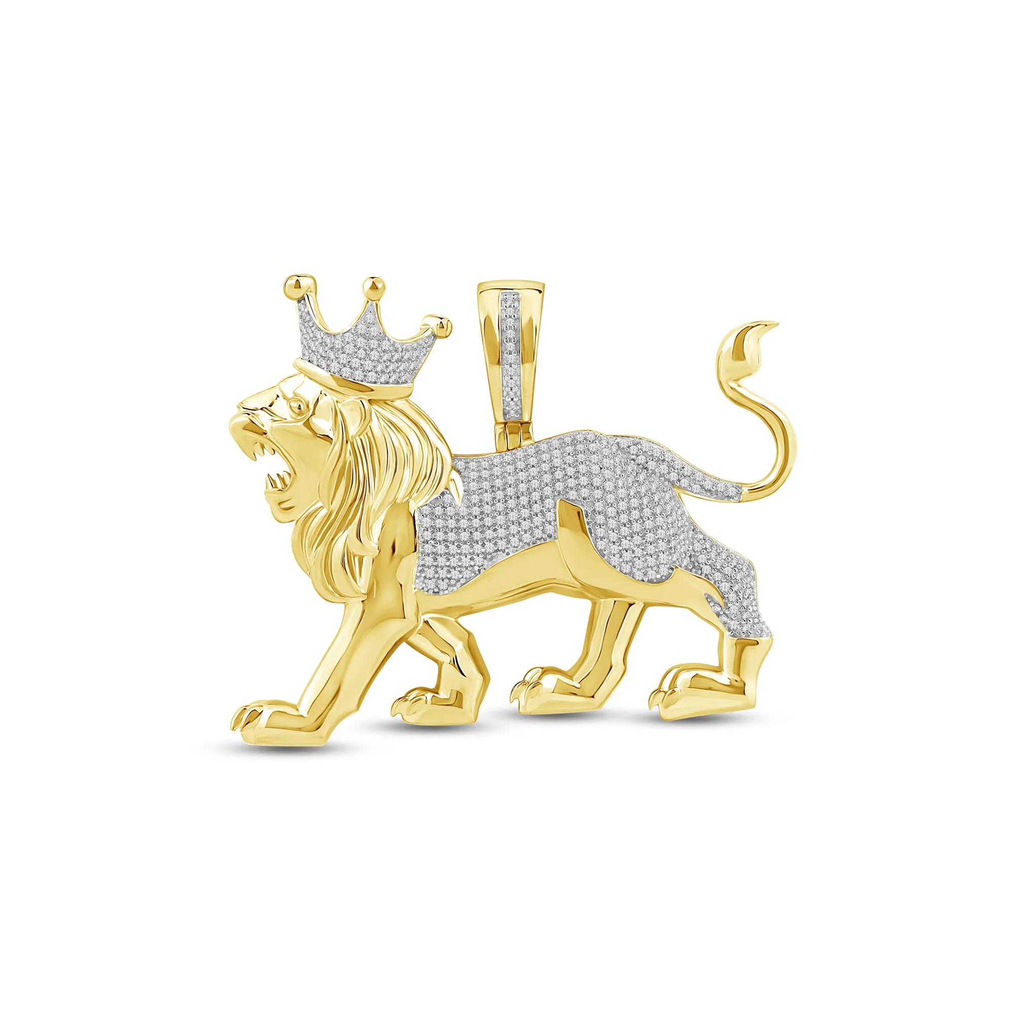 Lab Grown Diamond Crowned Lion Charm in 10K Yellow Gold (3/4 ct. tw.)