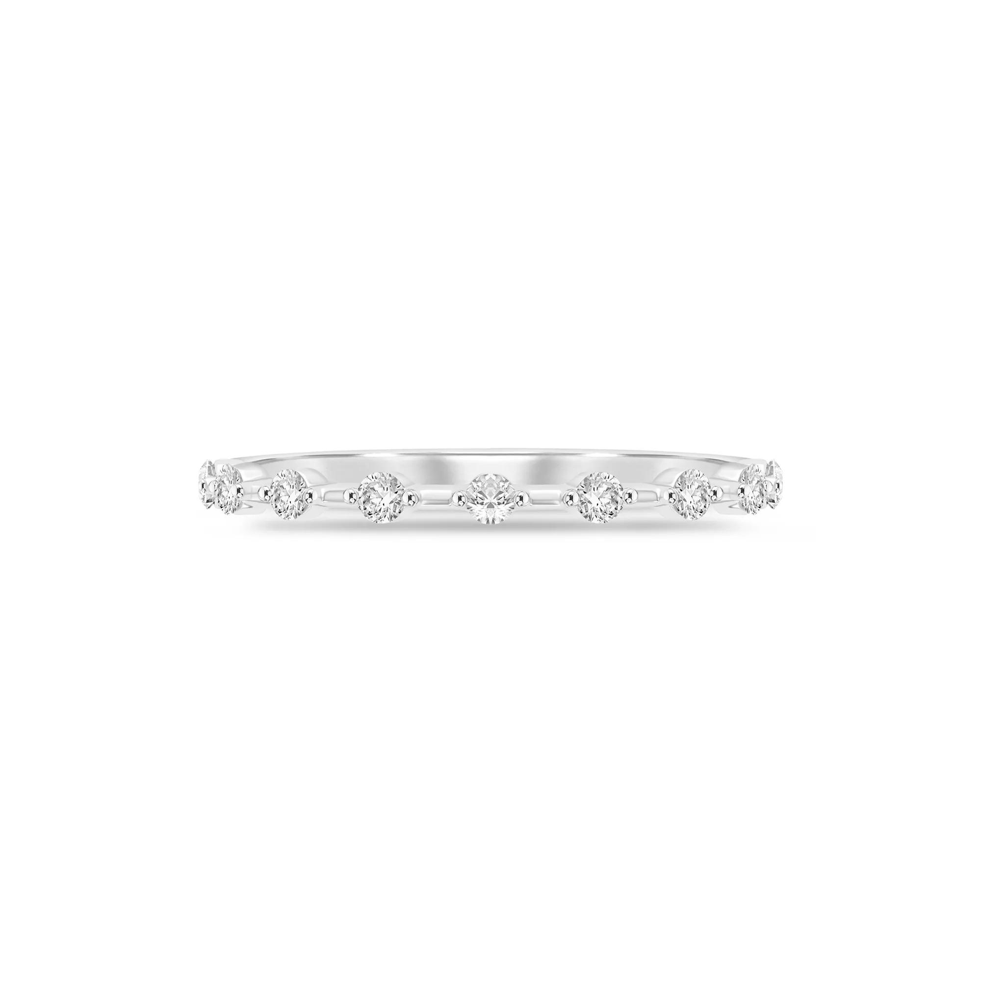 Diamond Anniversary Stack Band in 10K Gold (1/7 ct. tw.)
